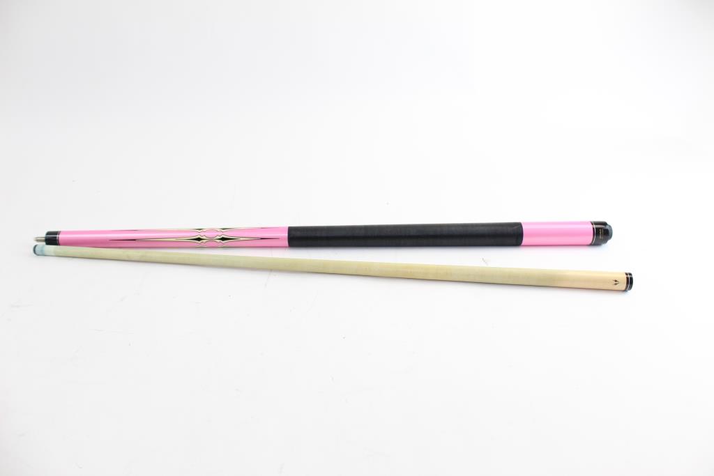 Viking Pool Stick | Property Room