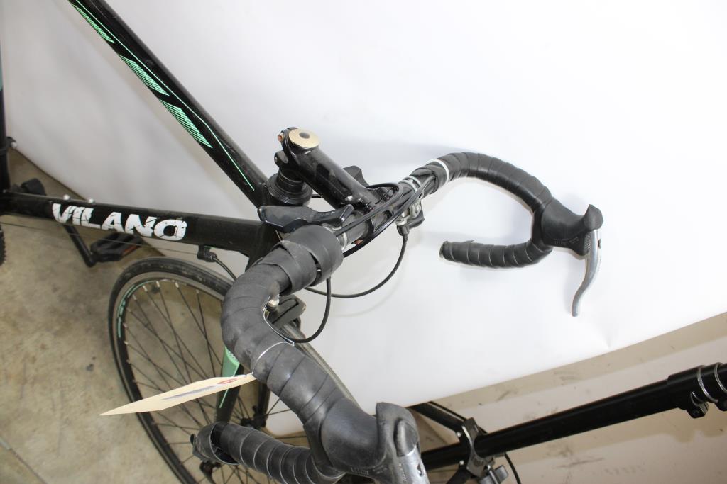 Vilano Road Bike | Property Room