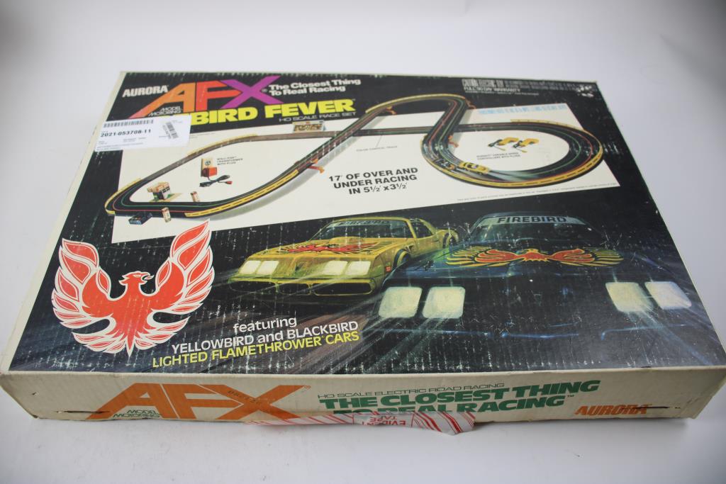 Aurora AFX Firebird Fever HO Scale Race Set Vintage | Property Room
