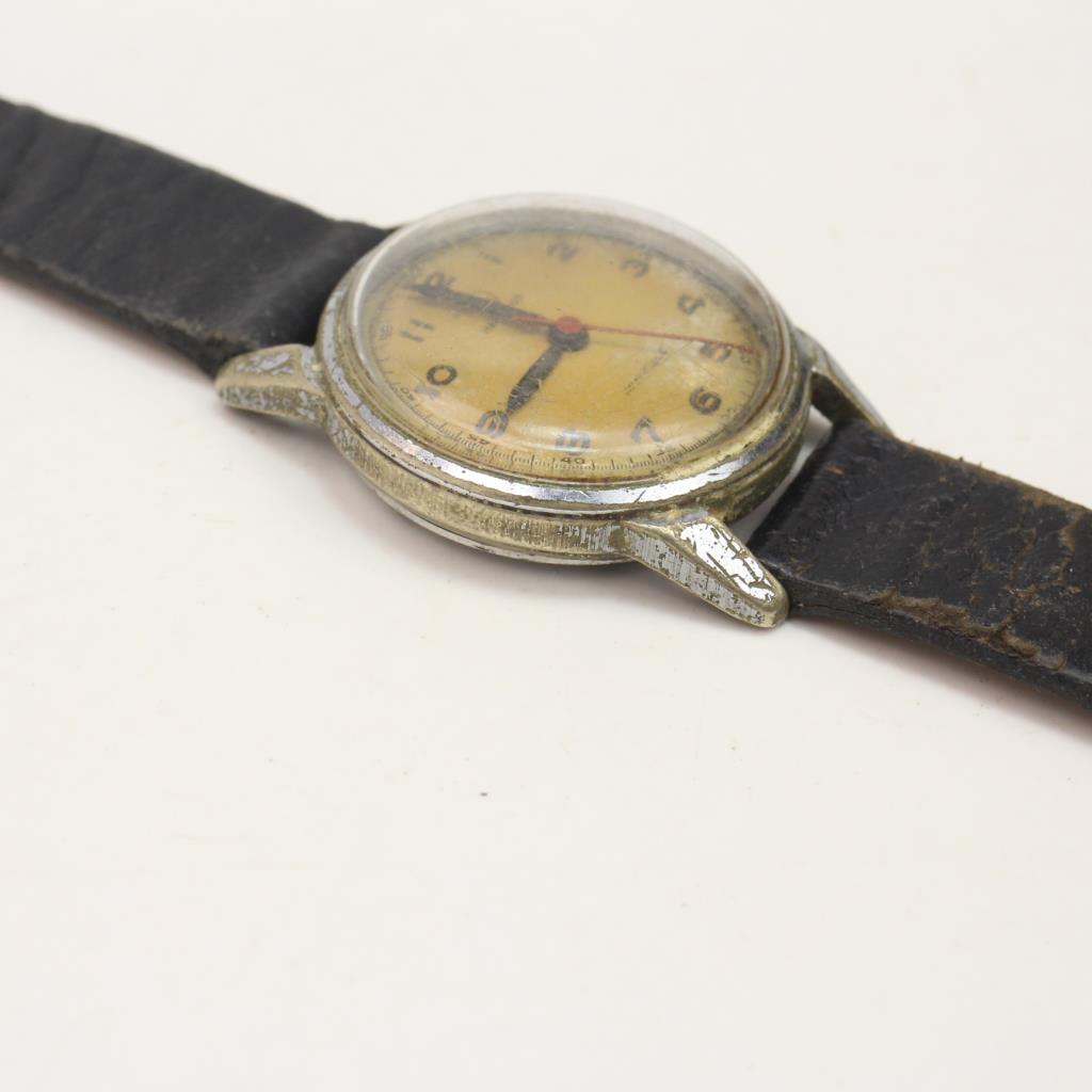 Vintage Helbros Invincible Watch | Property Room