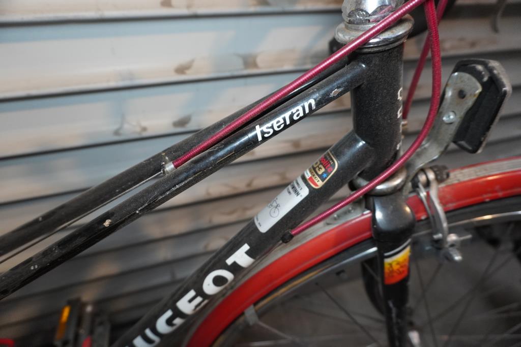 Vintage Peugeot Iseran Road Bike | Property Room