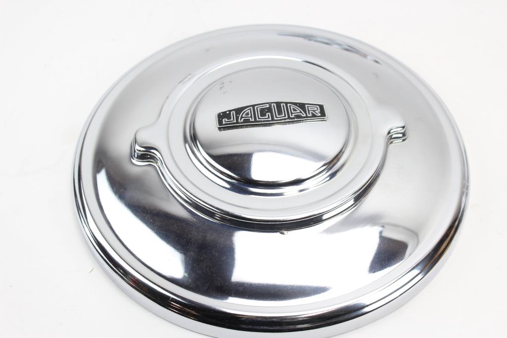 Vintage Style Jaguar Hub Caps, 4 Pieces | Property Room