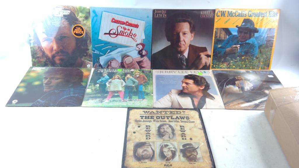 Vinyl Record Lot, 10+ Pieces | Property Room