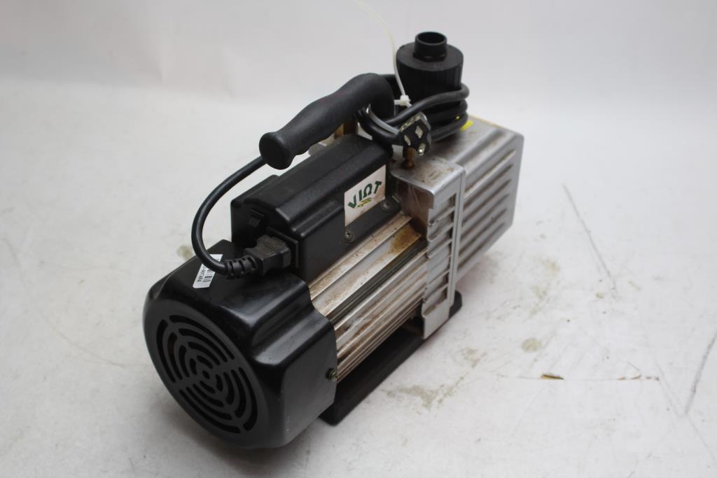 Viot Vpd8 2 Stage Ultimate Vacuum Pump | Property Room