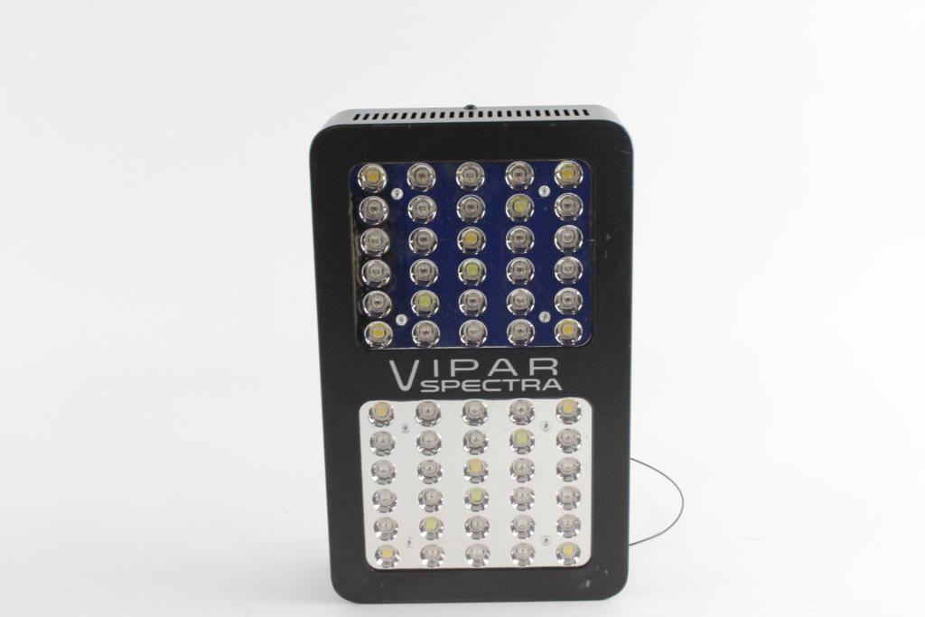 Vipar LED Growlight | Property Room