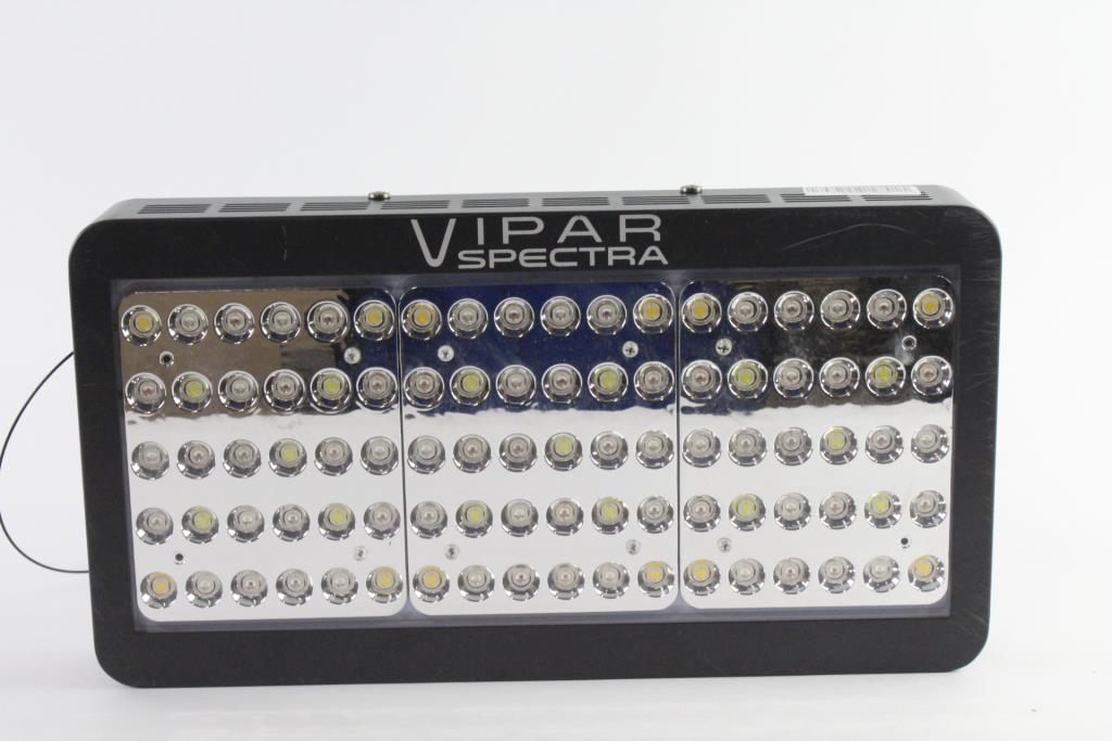 Vipar LED Growlight | Property Room