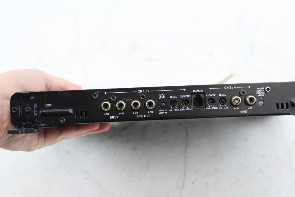 Volfenhag Zx-8150 Mosfet Bridgeable Amplifier | Property Room