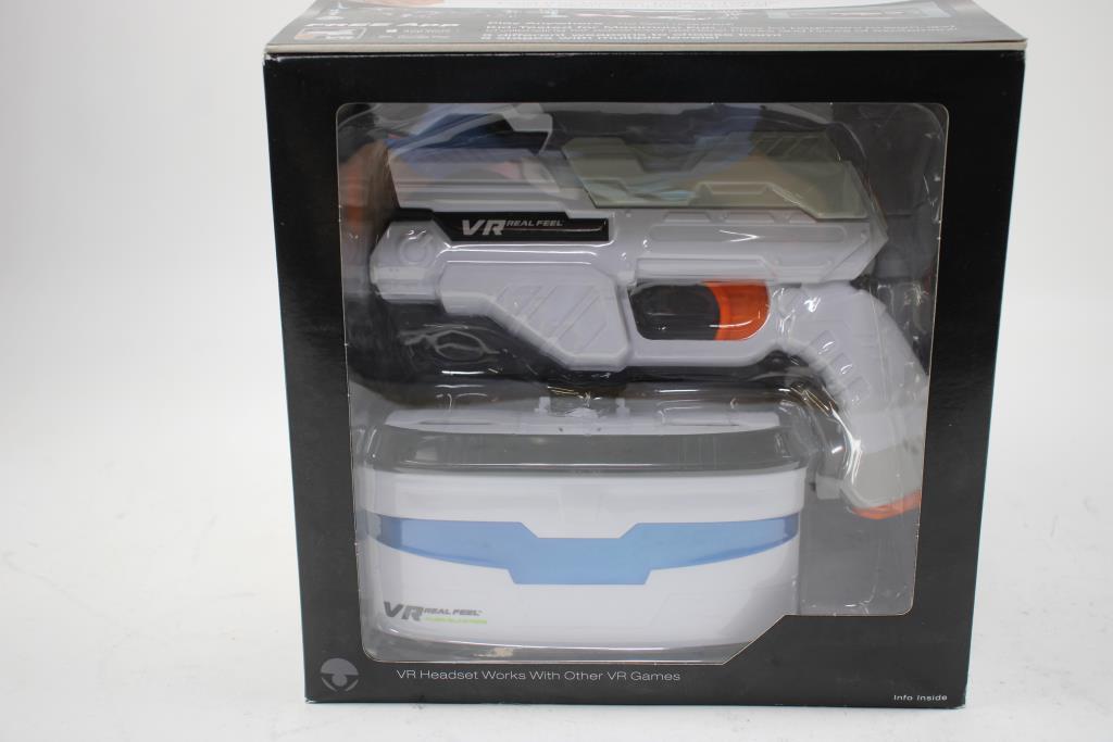 VR Real Feel Alien Blasters Game | Property Room