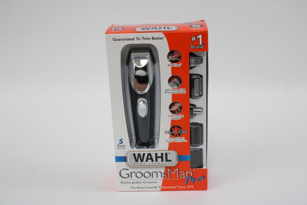 Wahl Groomsman Pro All-in-one Cordless Rechargeable Beard Trimmer | Property Room