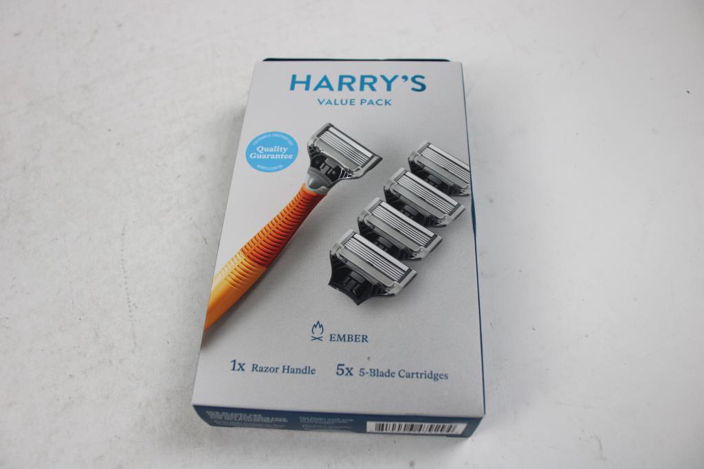 Walgreens And Harry's Razor Blades | Property Room