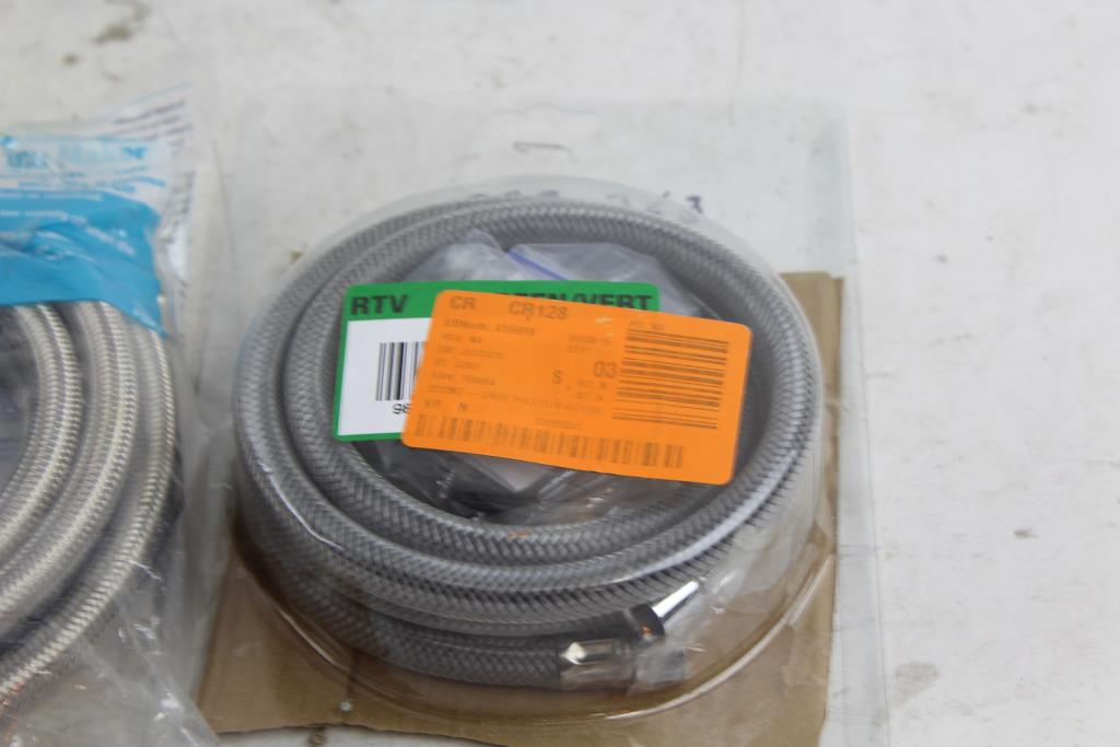 Watts FloodSafe Auto-Shutoff Connector Stainless Steel Hoses | Property ...