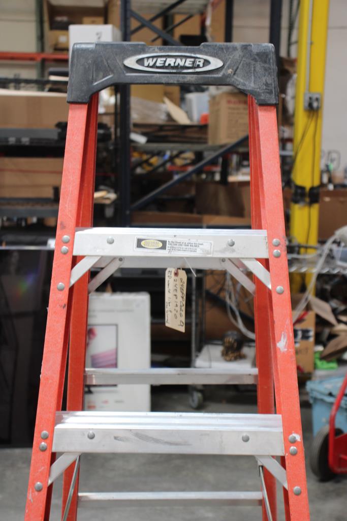 Werner 300lb 6ft Ladder | Property Room