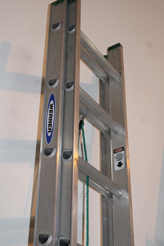 Werner Aluminum Single And Extnsion Ladder 20 Ft | Property Room
