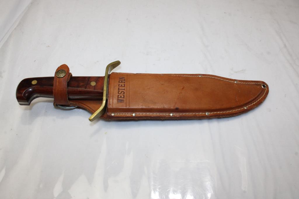 Western Fixed Blade Hunting Knife With Sheath | Property Room
