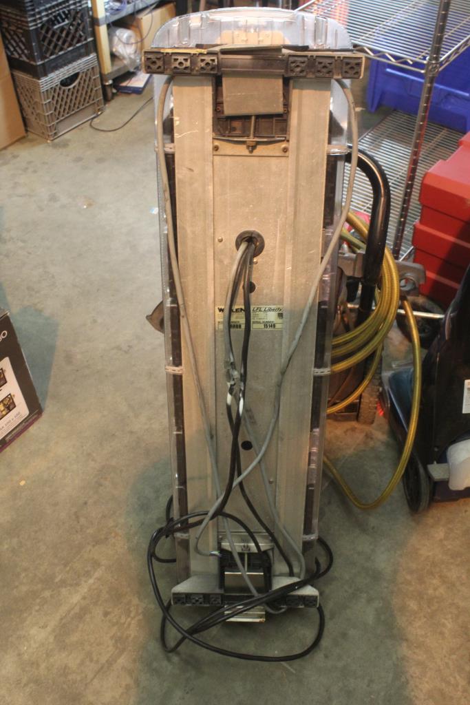 Whelen 4ft Police Light Bar | Property Room