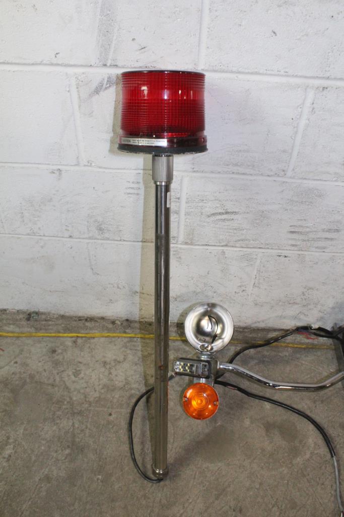 Whelen Harley-Davidson Motorcycle Pole Lights And More, 3 Pieces ...