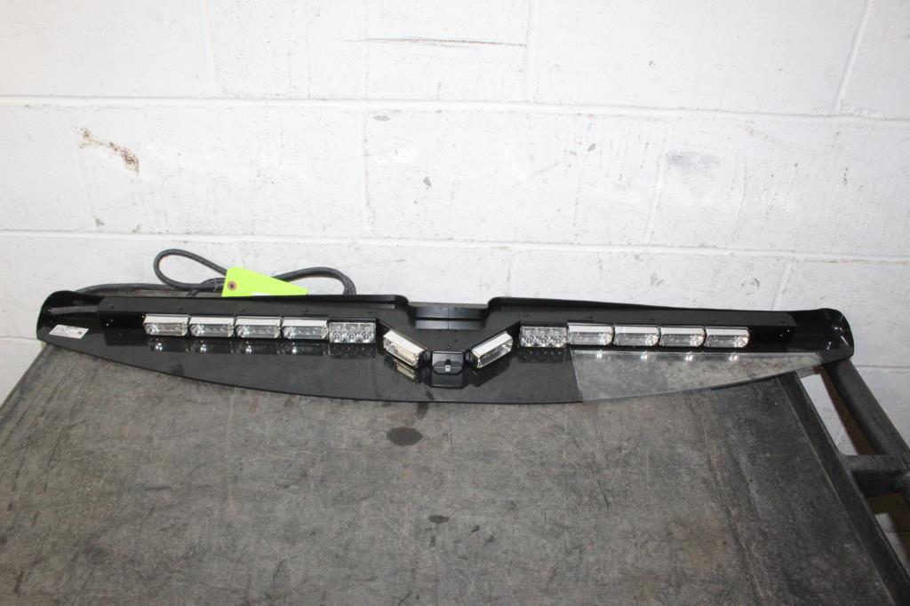 Whelen Inner-Edge Lightbar | Property Room