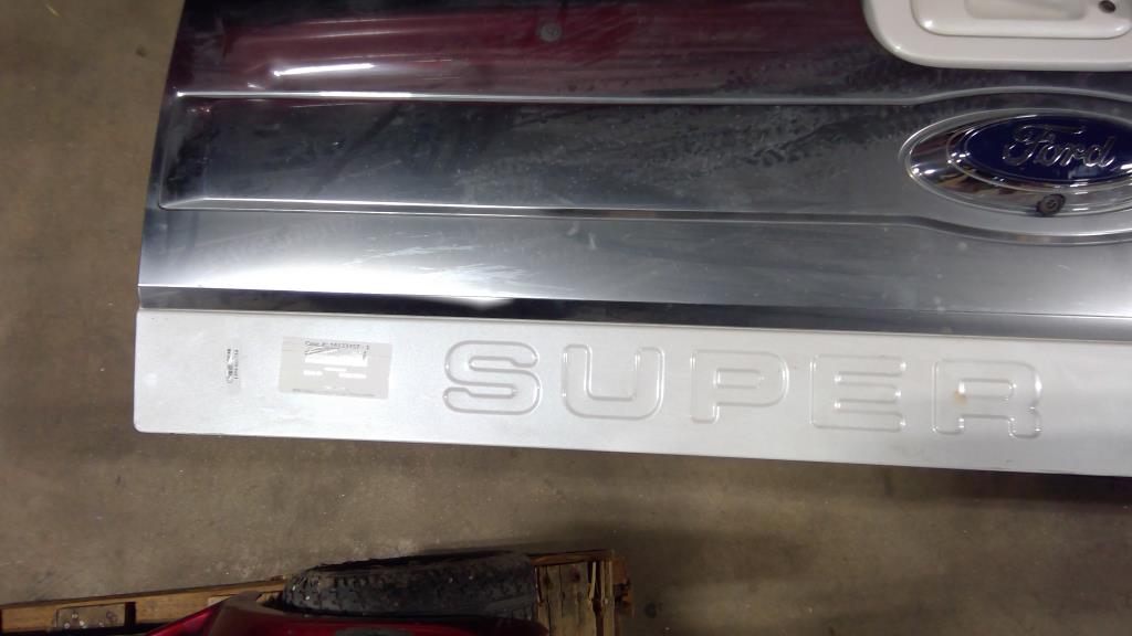 White Tailgate For Ford SuperDuty Platinum Edition | Property Room