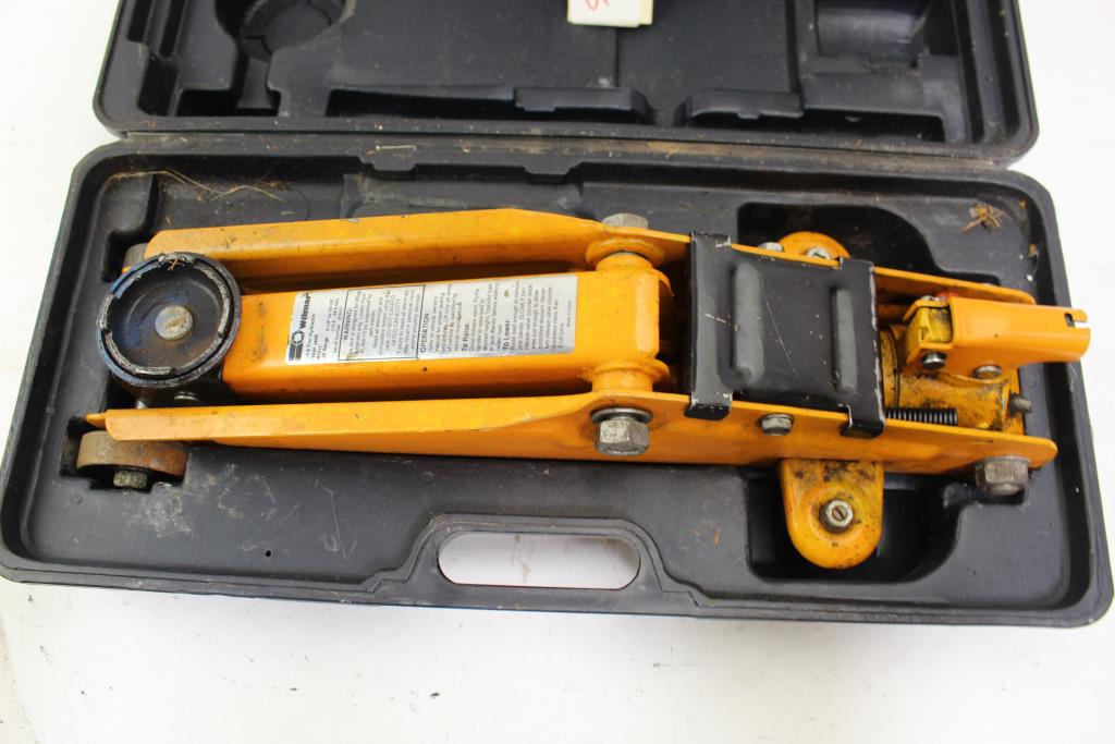 Wilmar 2-1/4 Ton Hydraulic Jack | Property Room