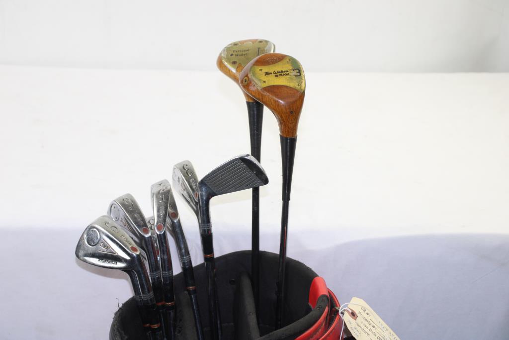 Wilson With Clubs, 10 Pieces | Property Room