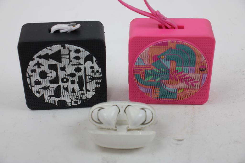 Wireless Earbuds, Speakers, Olympus Digital Voice Recorder And More ...