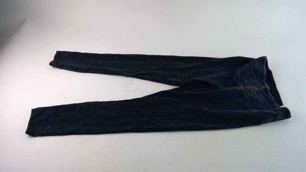 Womens Pink Yoga Pants M Property Room