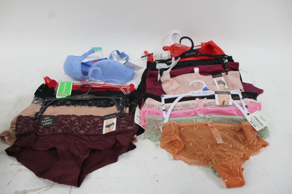 Womens Undergarments, 10+ Pieces | Property Room