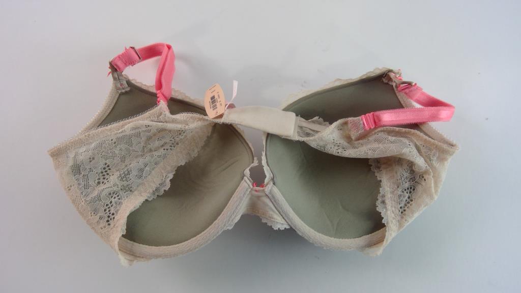 Womens Victorias Secret Bra, Size 36D | Property Room