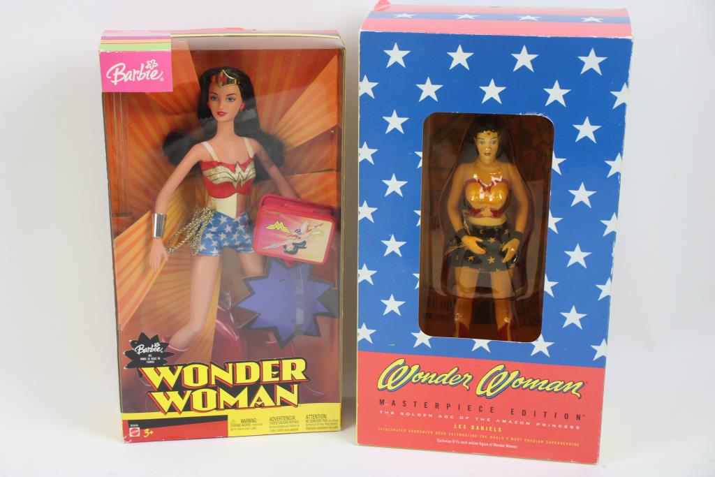 Wonder Woman Action Figures And Book | Property Room