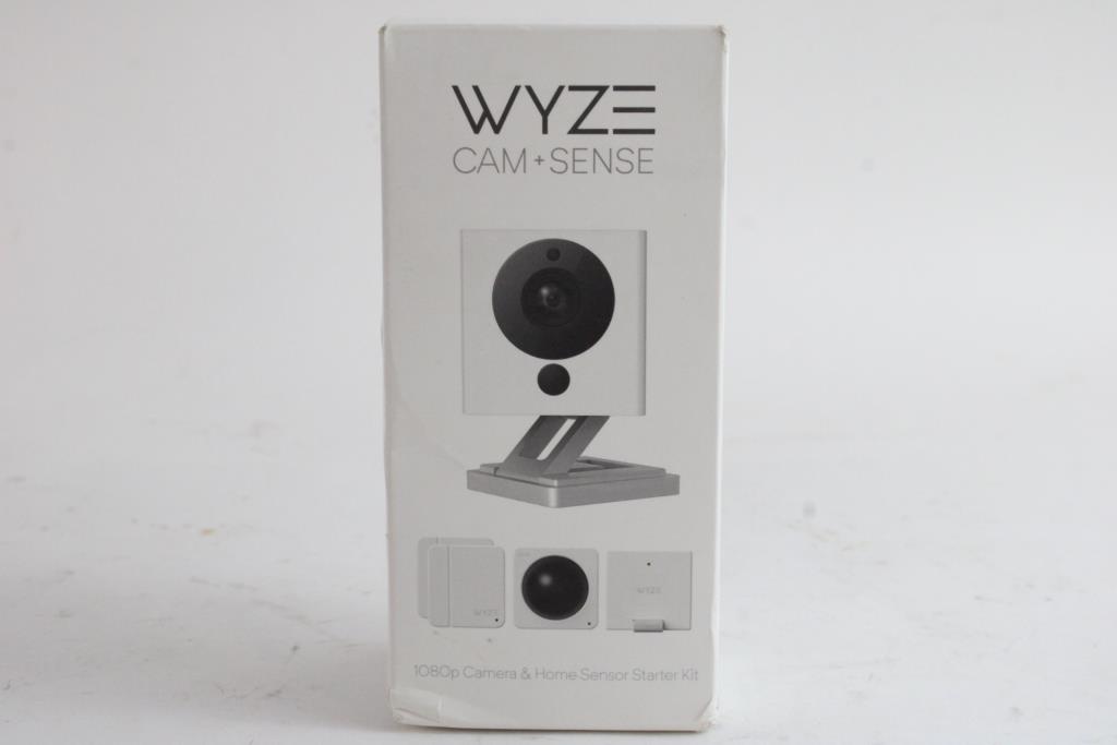 Wyze Cam V2 Starter Kit Bundle | Property Room