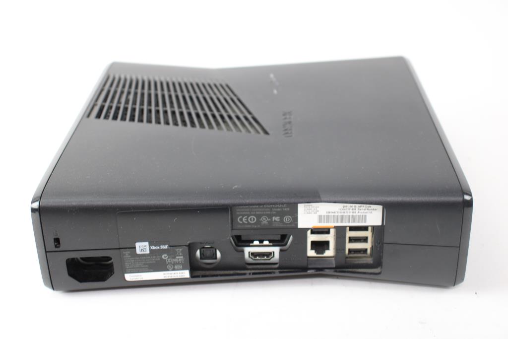 XBOX 360 S Console | Property Room