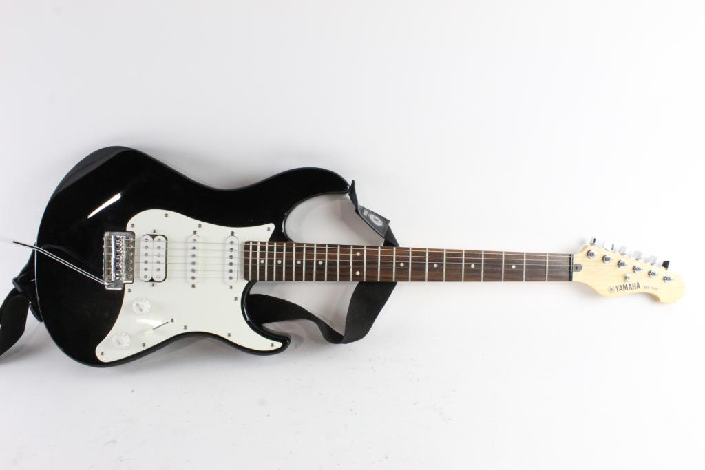 Yamaha Electric Guitar | Property Room