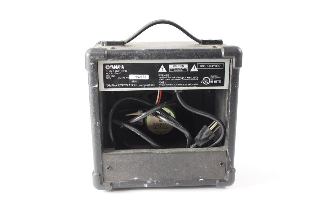 Yamaha GA-10 Guitar Amplifier, Black | Property Room