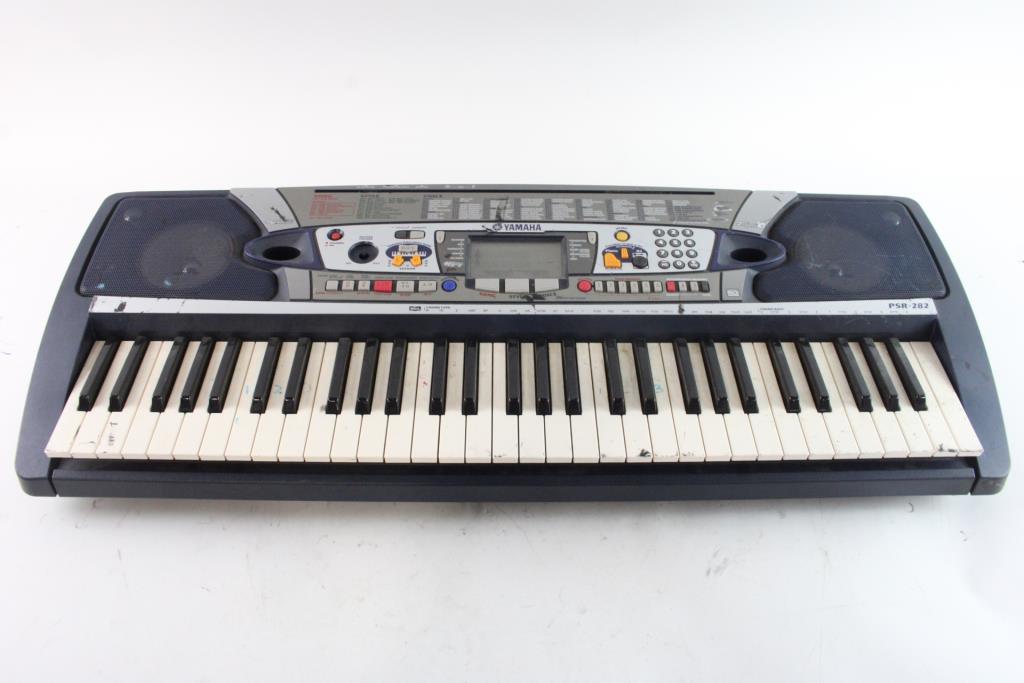 Yamaha PSR-282 Keyboard | Property Room