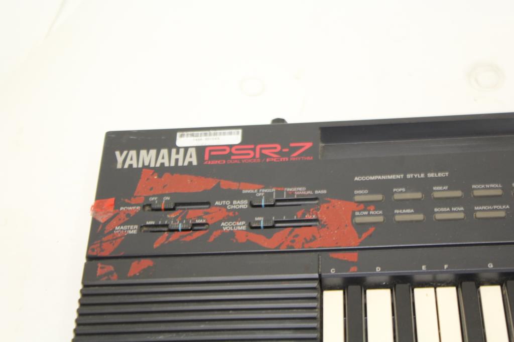 Yamaha PSR-7 Electric Piano | Property Room