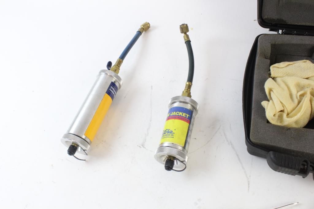 Yellow Jacket Oil/Scanner Solution Injectors, 2 Pieces, In Black Case ...