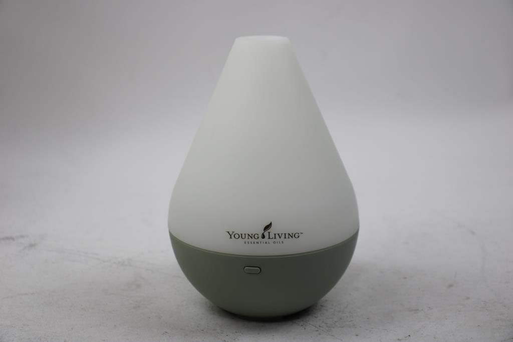 Young Living Dewdrop Essential Oil Ultrasonic Diffuser (2) | Property Room