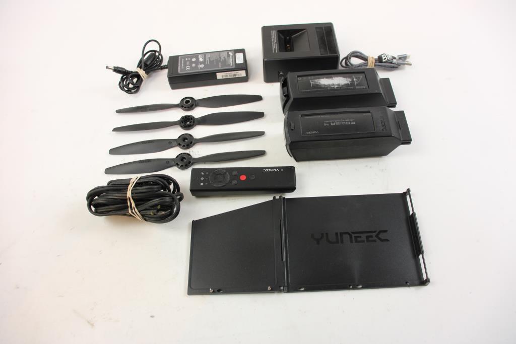 Yuneec - Typhoon H Hexacopter With Remote Controller | Property Room