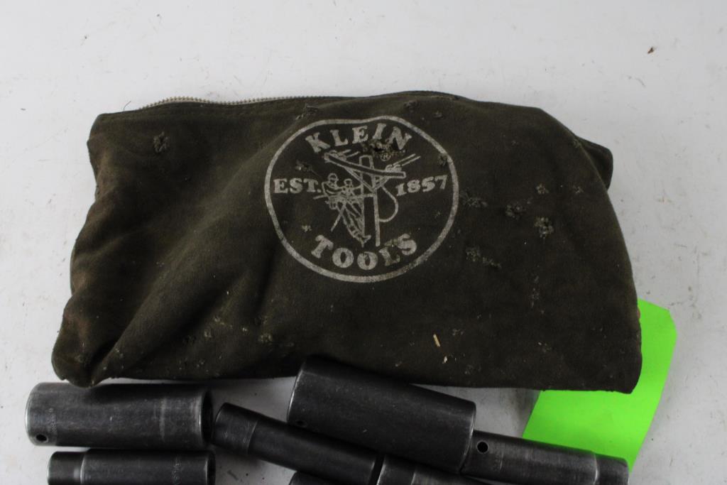 Zippered Pouch Of Large Ratchet Fittings, 10+ Pieces | Property Room