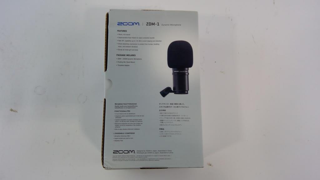 Zoom Dynamic Microphone | Property Room