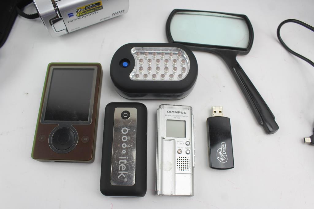 Zune 30gb Mp3 Player, ITek Power Bank, Sony Handycam Video Recorder ...