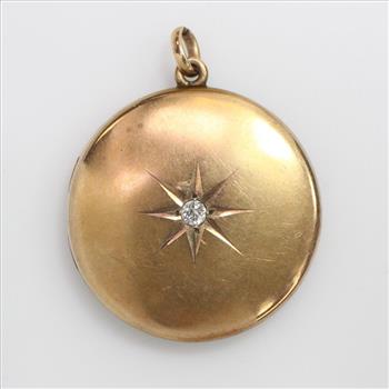 10k Gold 11.67g Locket With Diamond | Property Room