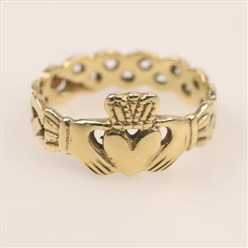 10kt Gold Claddagh Ring | Property Room