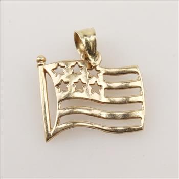 10kt Gold Flag Pendant | Property Room