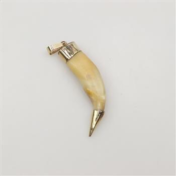 10kt Gold Tiger Claw Pendant | Property Room