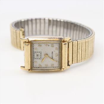 14k Gold Record Vintage Watch | Property Room