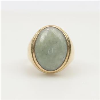 14kt Gold Jadeite Signet Ring | Property Room