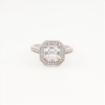 14kt White Gold Crystal And Cubic Zirconia Ring | Property Room