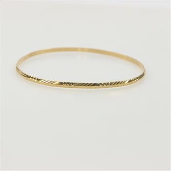 18kt Gold Bangle Bracelet | Property Room