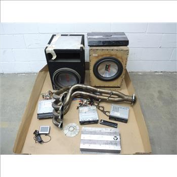 13" Alpine Speaker In Enclosure Box And More, 5+ Items | Property Room